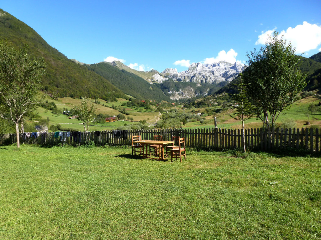 Trekking itinerante con Walden alla scoperta delle Alpi Albanesi